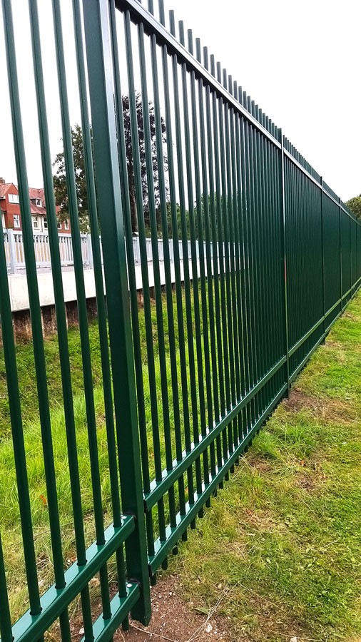 CLD Fencing’s FlexaRail system redefines the industry standard in ...