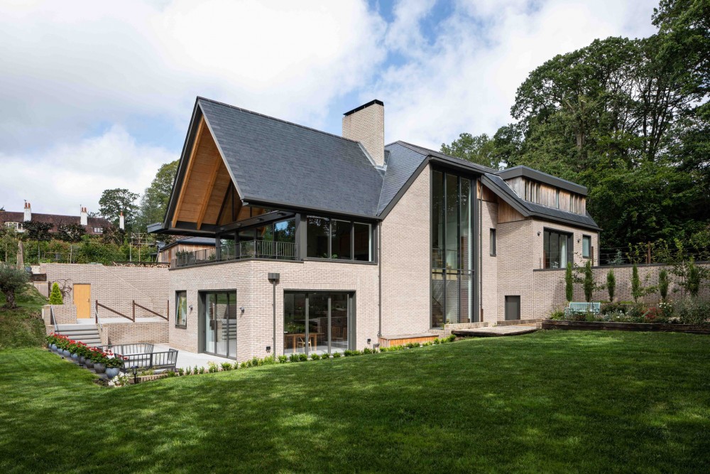 Cupa 12 provides striking solution for a contemporary family home in a ...