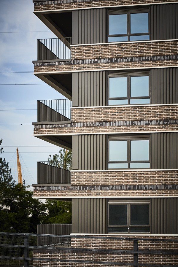 Etherington’s Castellation and Tested Rainscreen Cladding Systems ...