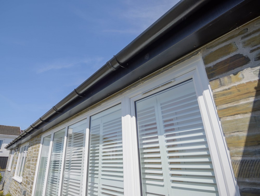Heritage Cast Aluminium Rainwater from Alumasc helps create stunning ...