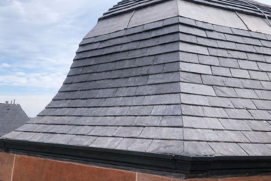 Re-roofing Edinburgh’s former Royal Hospital with our HEAVY 3 natural ...